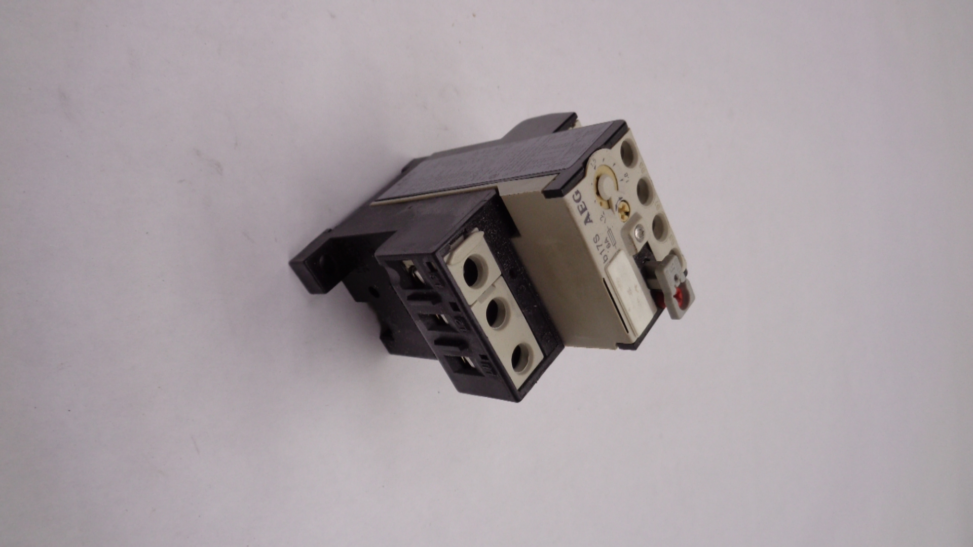 NEW AEG 910-341-928-00 THERMAL OVERLOAD RELAY W/910-391-246-00 - PLC ...