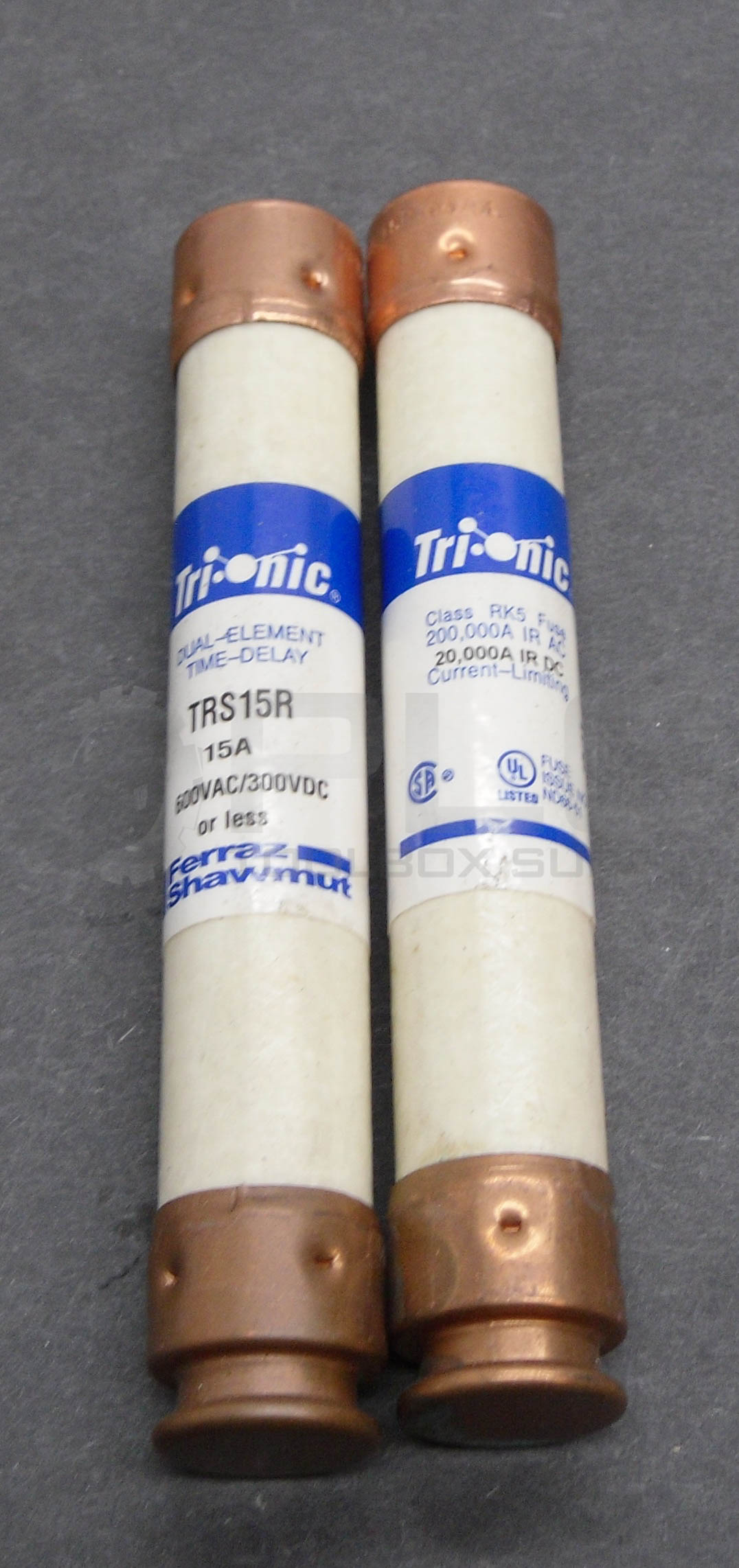 LOT OF 2 NEW FERRAZ SHAWMUT TRS15R TRI-ONIC FUSE 15A 600VAC 300VDC ...