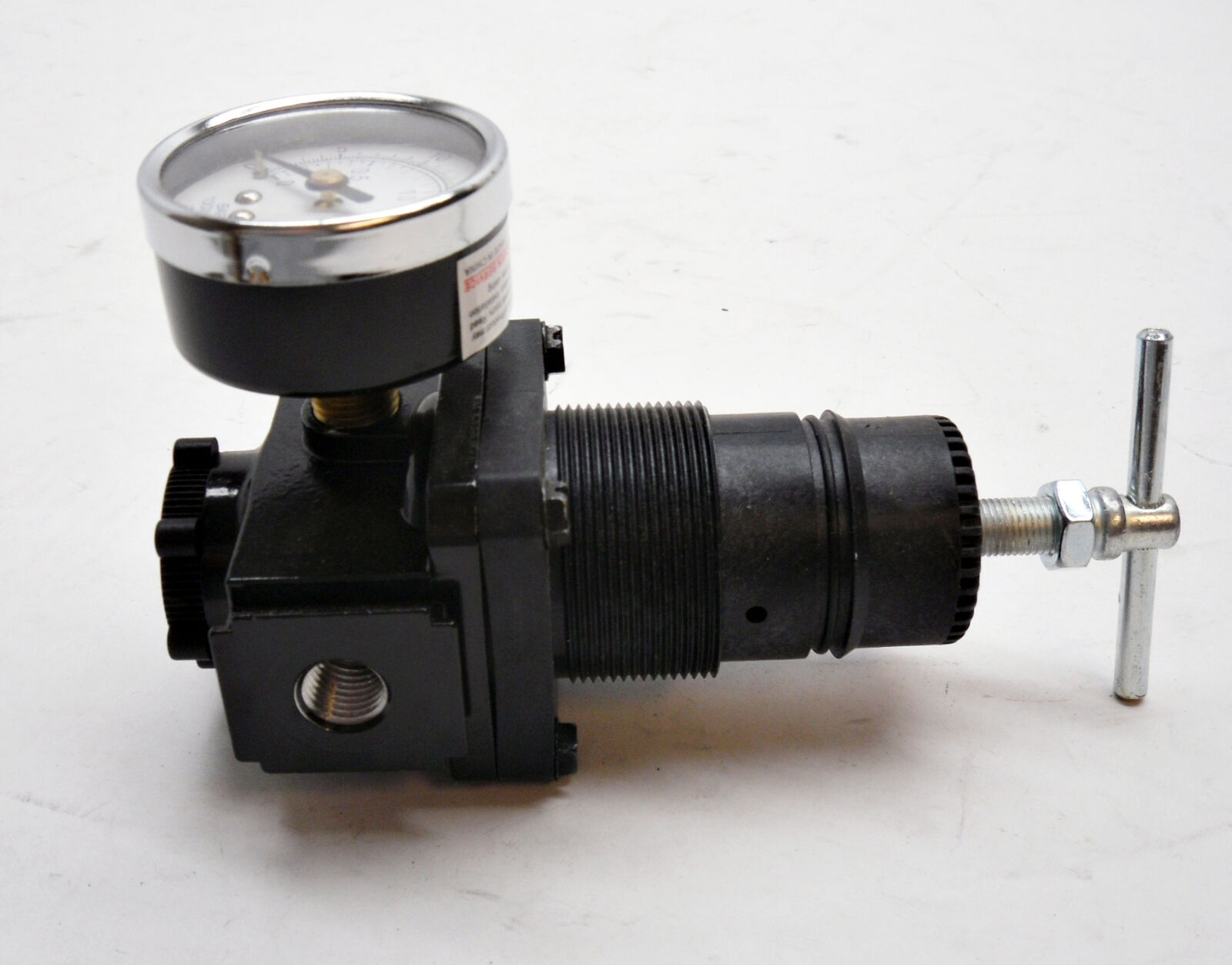 NEW ARROW PNEUMATIC R352T 125 REGULATOR WITH GAUGE - PLC Toolbox Supply