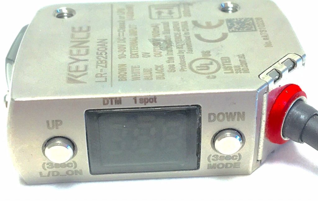 KEYENCE LR-ZB250AN RECTANGULAR LASER BEAM SENSOR - PLC Toolbox Supply
