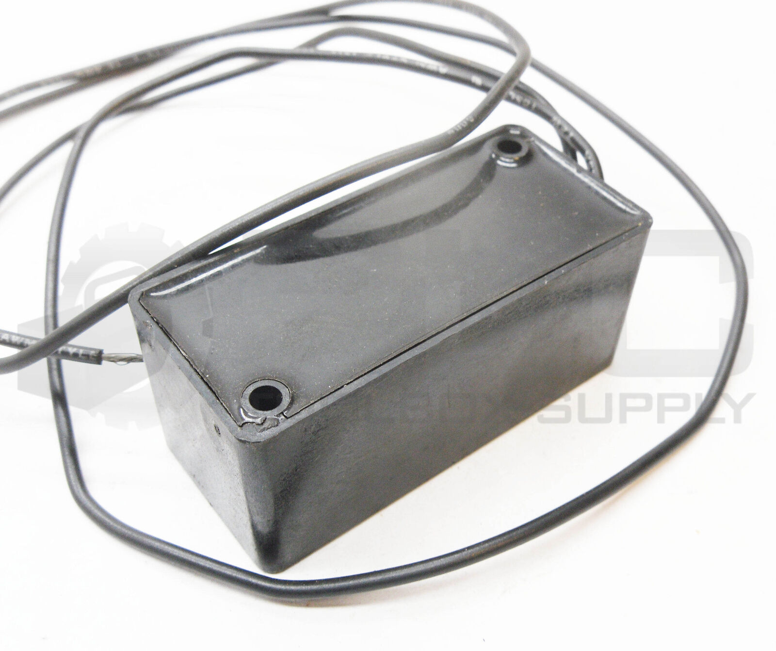 NEW ELECTROCUBE RG1676-17 SURGE SUPPRESSOR 600V 2W 100OHMS - PLC ...