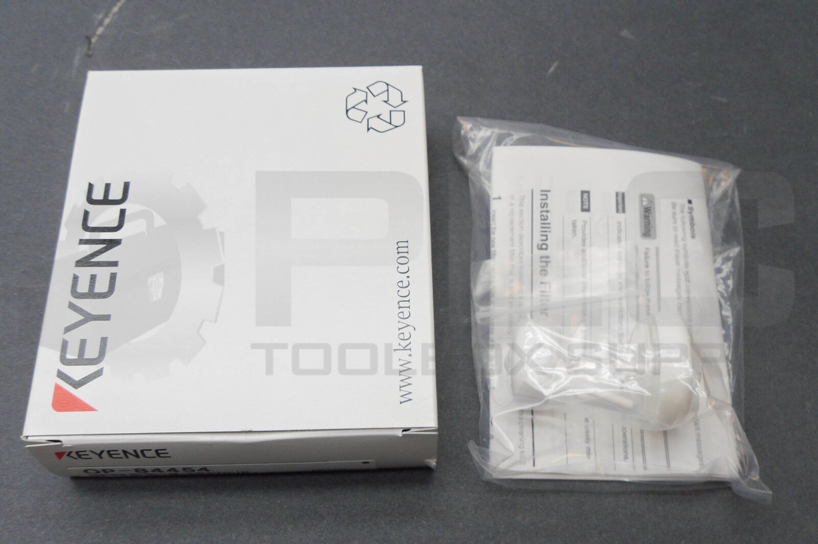 NEW KEYENCE OP-84454 CLEANING KIT - PLC Toolbox Supply