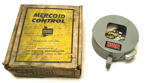 NEW MERCOID CONTROLS DAF31-3 R 4 PRESSURE CONTROL - PLC Toolbox Supply