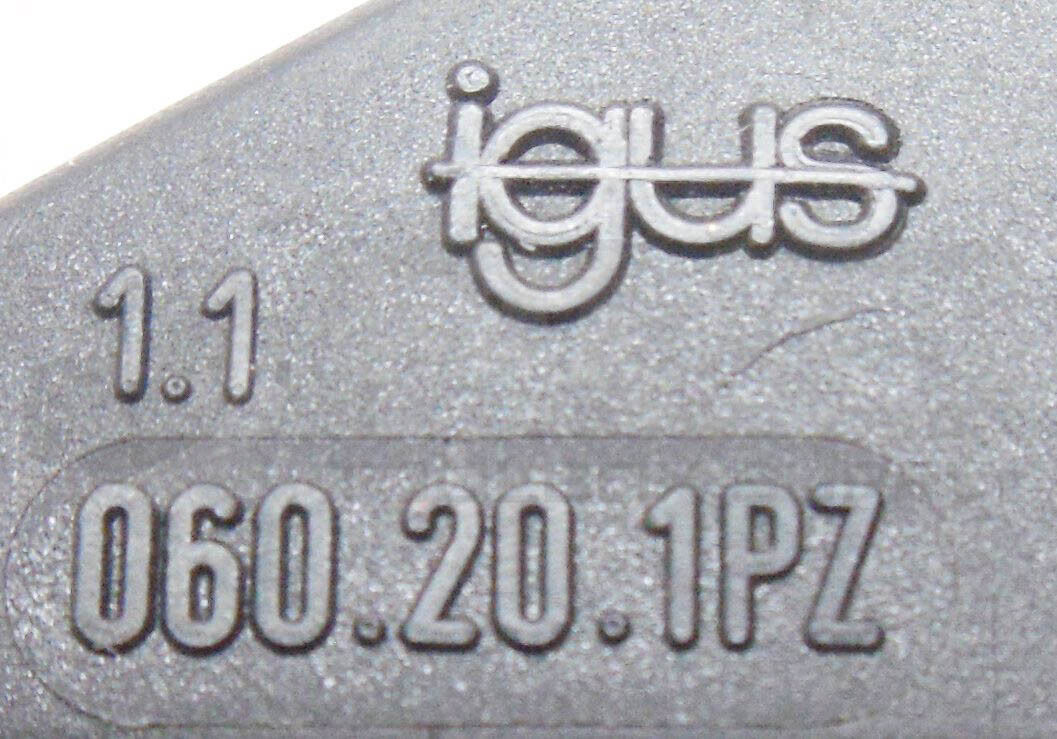 NEW IGUS 060.20.1PZ MOUNTING BRACKET - PLC Toolbox Supply