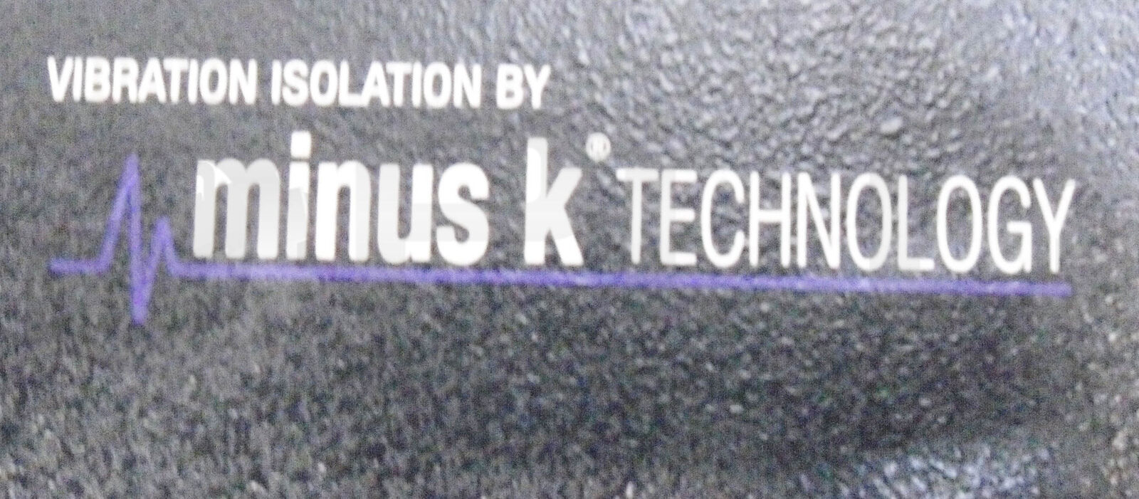 MINUS K TECHNOLOGY 150BM-1 BENCH TOP VIBRATION ISOLATION PLATFORM - PLC ...