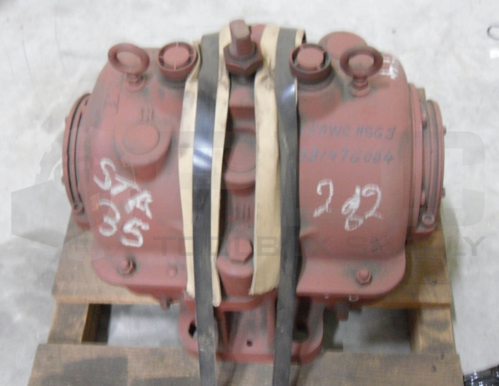 NEW 49852 BEARING BLOCK MOTOR PUMP HOUSING - PLC Toolbox Supply