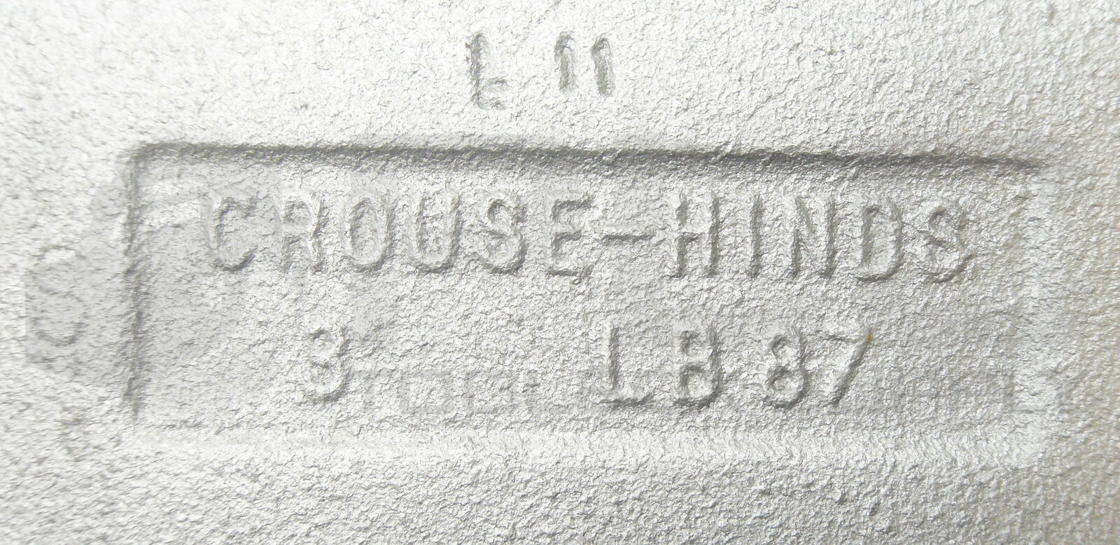 NEW CROUSE-HINDS LB87 2-WAY L-SHAPED 3 IN CONDUIT FITTING - PLC Toolbox ...